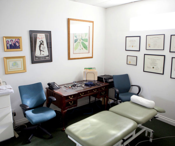 Dr. LeRoy Perry, D.C. | Chiropractic Care – ISI – International ...